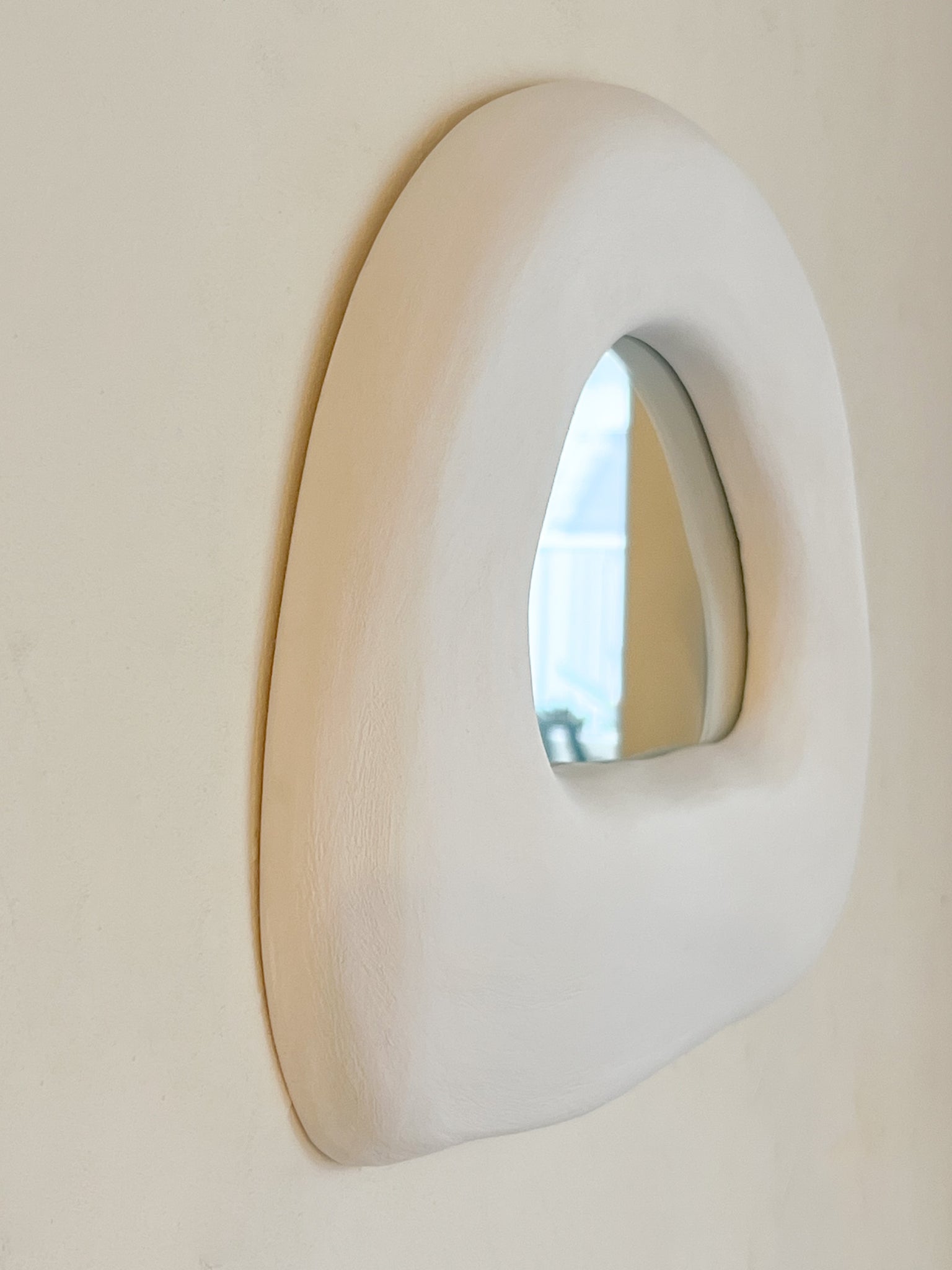 Le Niché Mirror No. 1 – Jagger and Wolf